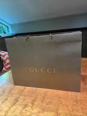 Gucci | Bags | Gucci Xl Paper Shopping Bag 255 X 9 X 8 | Poshmark